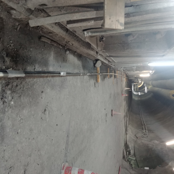 Borehole extensometer | Services | Solexperts AG